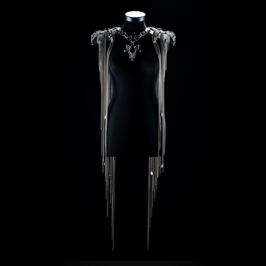 FRAGILE SHOULDER PIECE – Bjorn van den Berg®